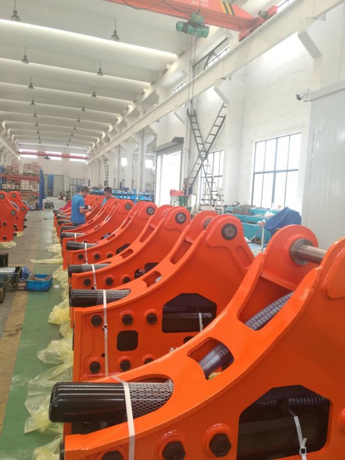 20CrMo Hydraulic Breaker Hammer With Moil Point Chisel For 20 Tons ...
